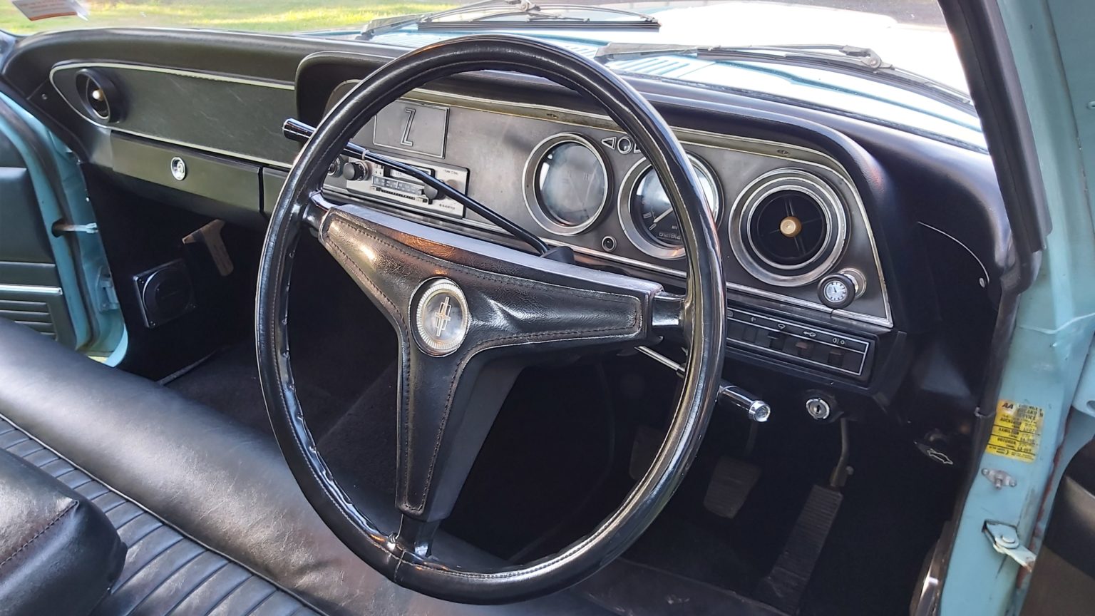 1970 Ford Zephyr - Waimak Classic Cars