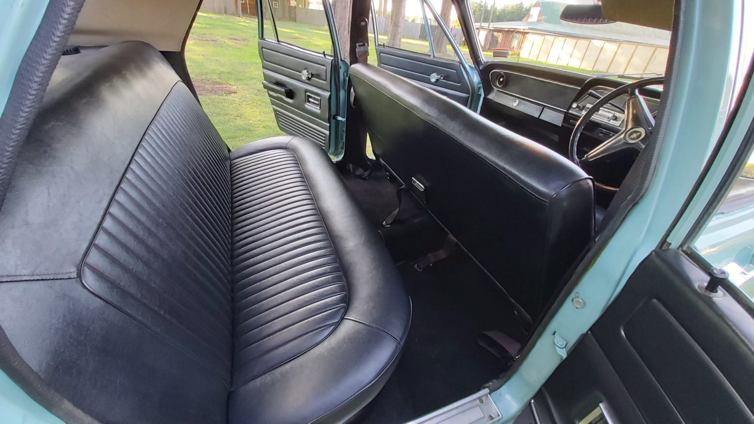 1970 Ford Zephyr - Waimak Classic Cars