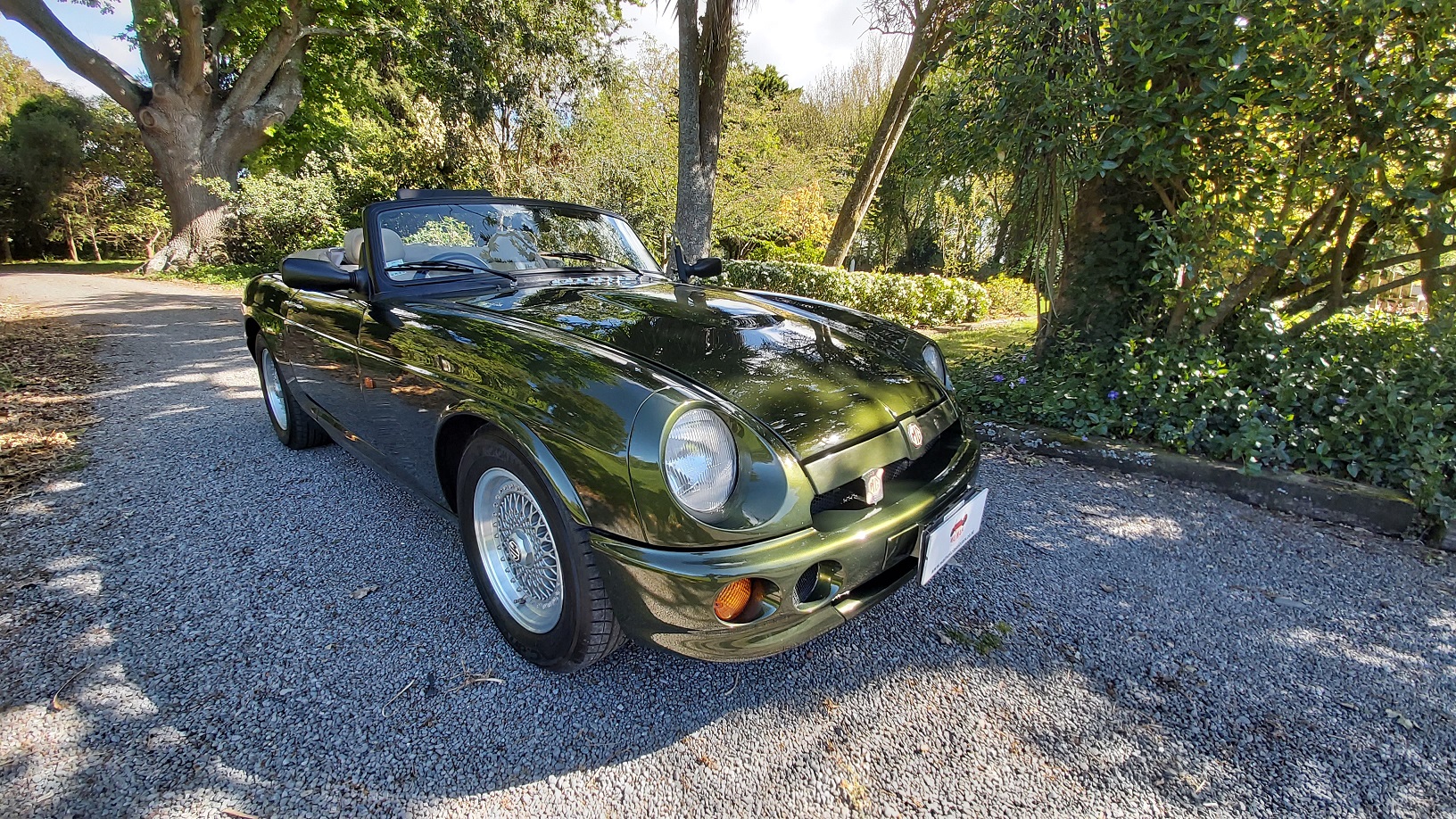 1994 MGR V8 | Waimak Classic Cars