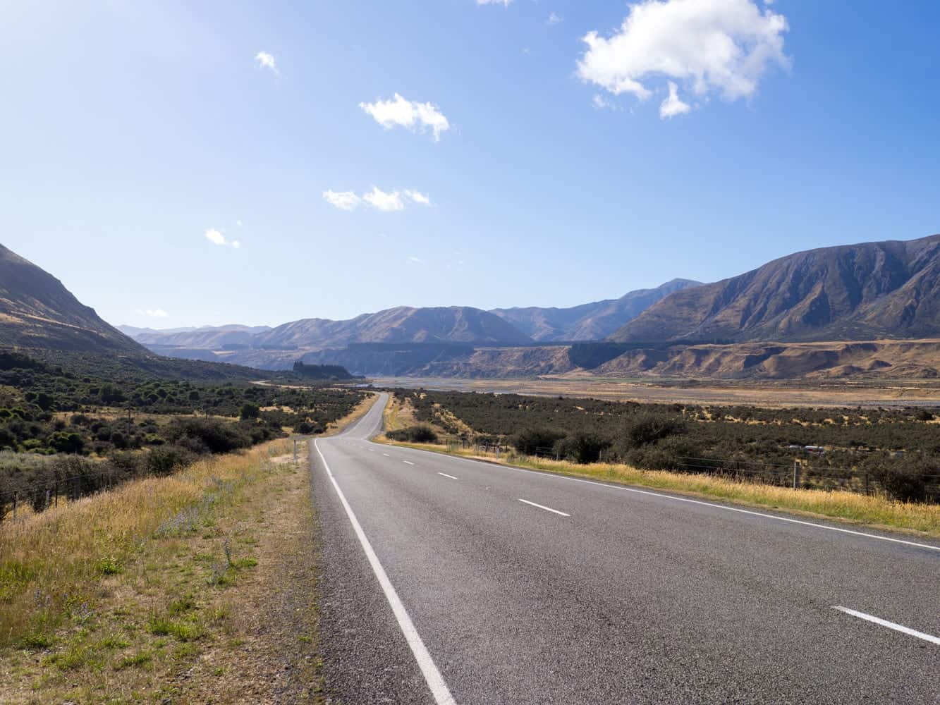 10 Most Scenic Roads in New Zealand - Waimak Classic Cars
