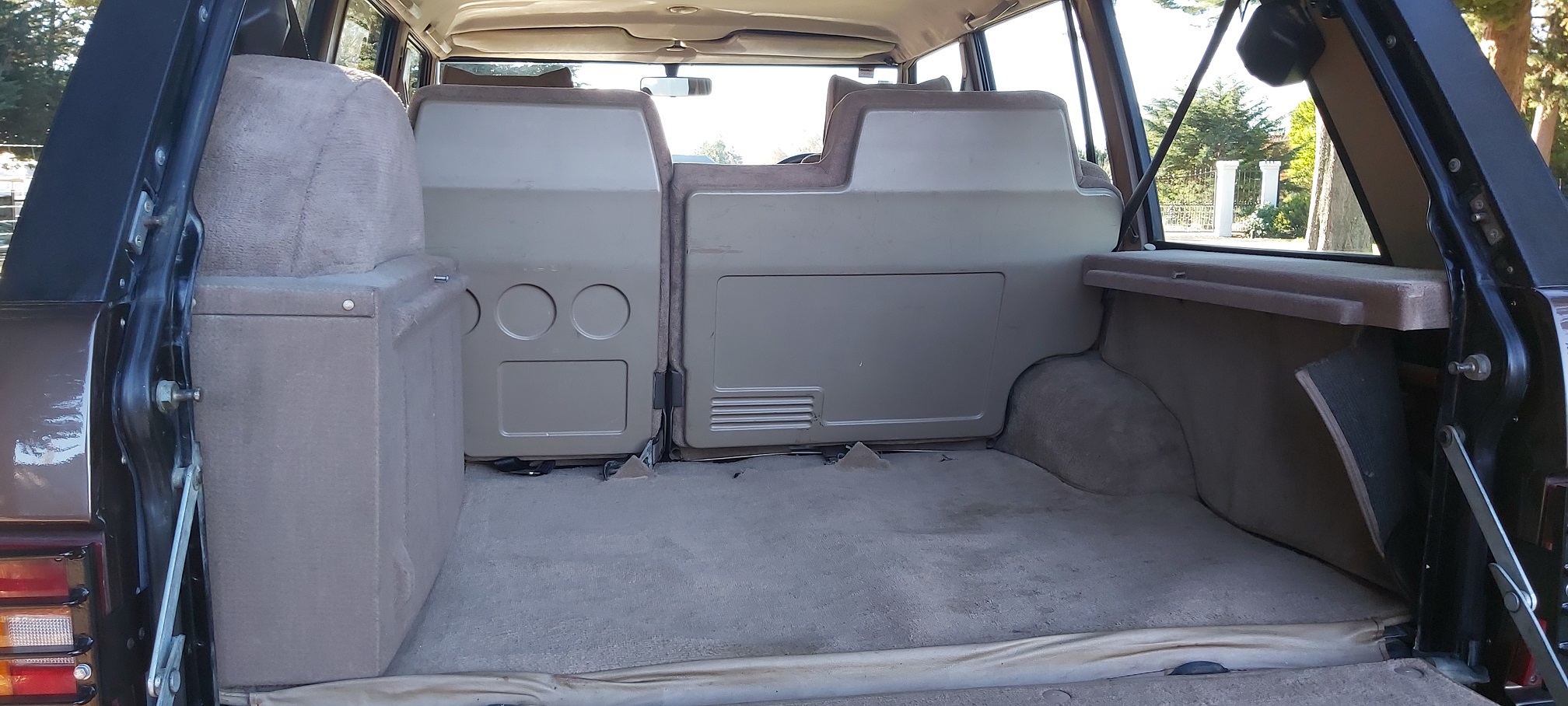 1990 Range Rover Vogue SE - Waimak Classic Cars