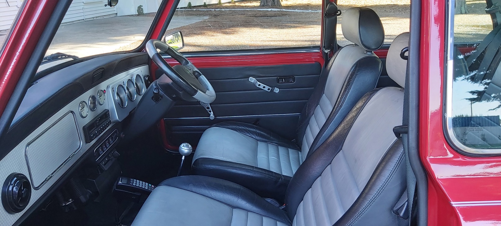 2000 Mini Cooper Sport - Waimak Classic Cars