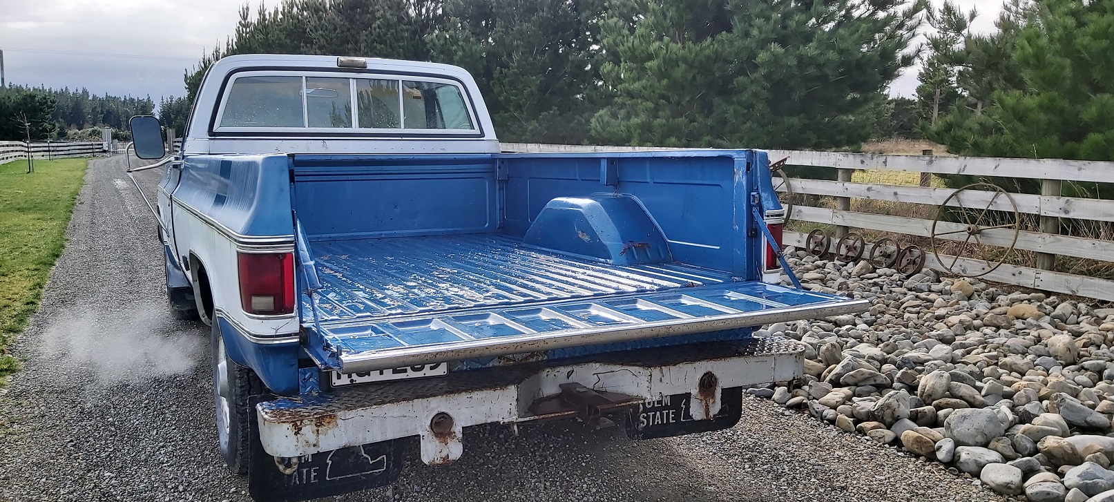 1974 Chevrolet C30 454 V8 - Waimak Classic Cars