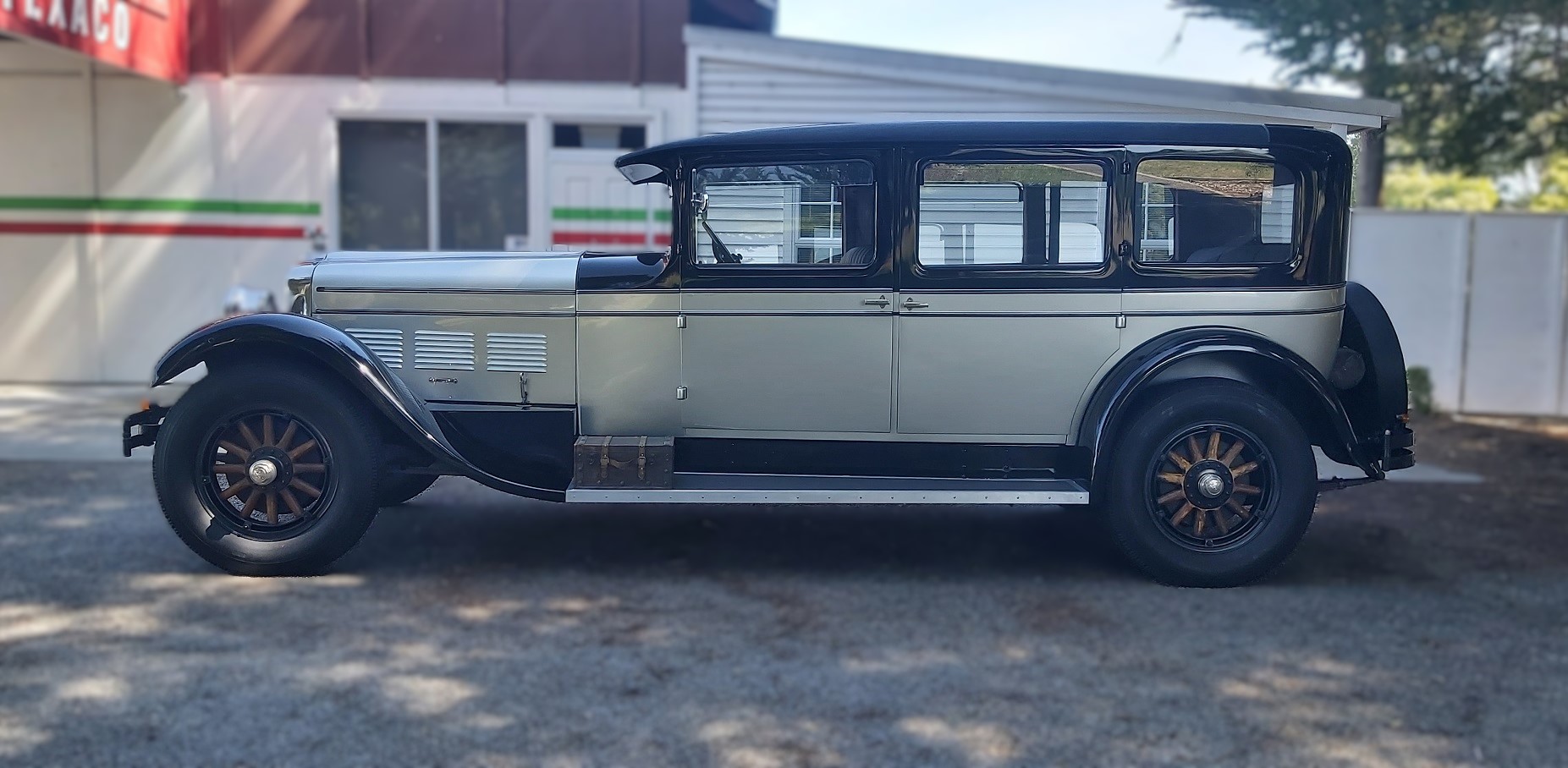 1927 Stutz AA Limousine - Waimak Classic Cars